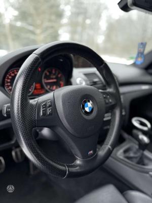 Balts BMW 123 2013 Šauļi, ar dzinēja tilpumu 2.00 L un nobraukumu 271 tūkst. km par 9900 €, foto 20 vietnē AUTOMOTO.COM.LV