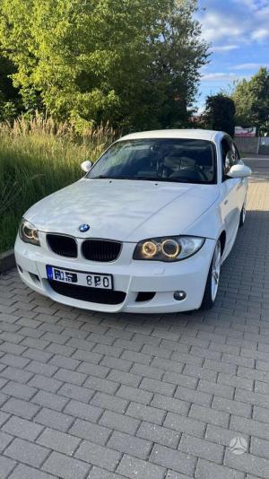 Balts BMW 123 2007 Viļņa, ar dzinēja tilpumu 2.00 L un nobraukumu 0 tūkst. km par 4900 €, foto 7 vietnē AUTOMOTO.COM.LV