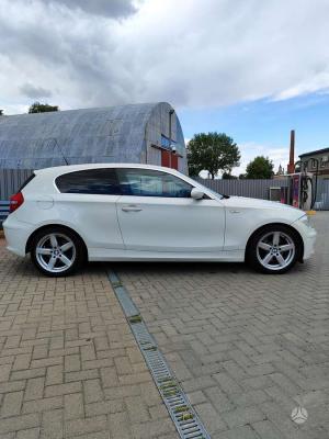Balts BMW 123 2008 Vilkaviškis, ar dzinēja tilpumu 2.00 L un nobraukumu 239 tūkst. km par 4500 €, foto 6 vietnē AUTOMOTO.COM.LV