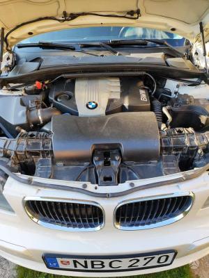 Balts BMW 123 2008 Vilkaviškis, ar dzinēja tilpumu 2.00 L un nobraukumu 239 tūkst. km par 4500 €, foto 15 vietnē AUTOMOTO.COM.LV