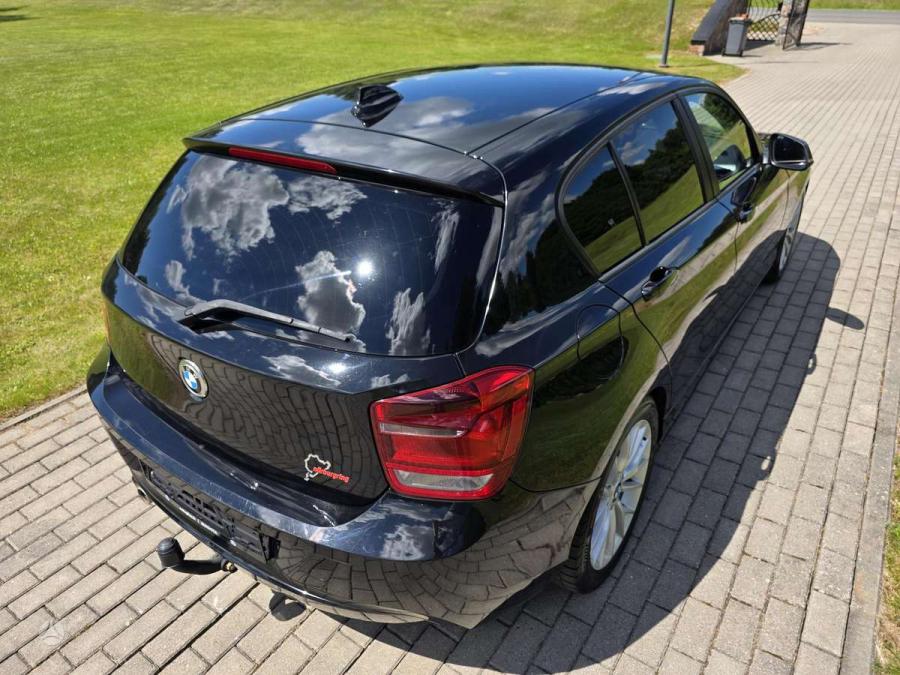 Black BMW 125 2012 in Telschi, with an engine capacity of 2.00 L and mileage of 285 thousand km for 5700 €, photo 17 on AUTOMOTO.COM.LV