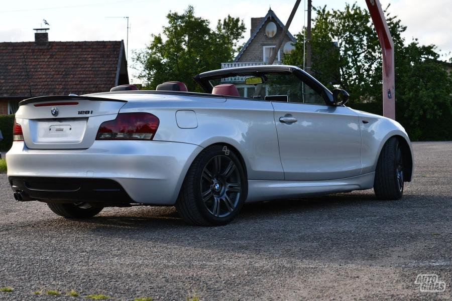 Grey BMW 128 2011 in Klaipeda, with an engine capacity of 3.00 L and mileage of 221 thousand km for 6500 €, photo 15 on AUTOMOTO.COM.LV