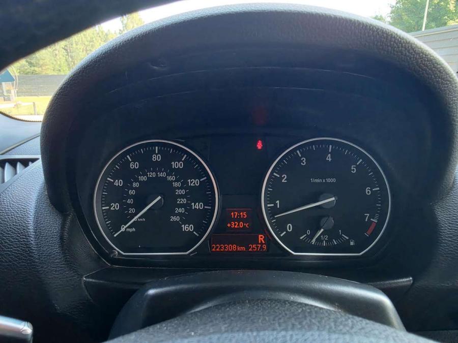 Pelēks BMW 128 2011 Šilutė, ar dzinēja tilpumu 3.00 L un nobraukumu 220 tūkst. km par 6400 €, foto 22 vietnē AUTOMOTO.COM.LV