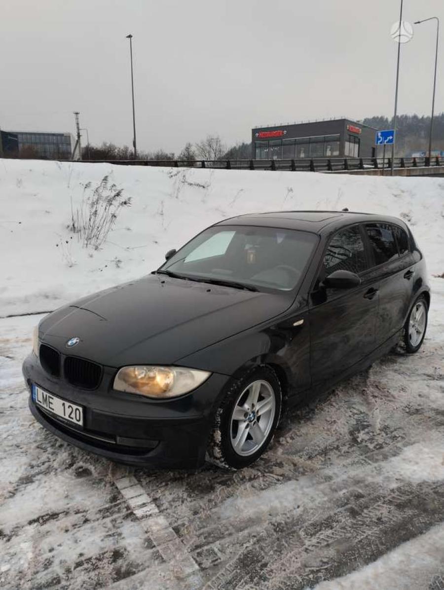 Black BMW 130 2007 in Vilnius, with an engine capacity of 0.00 L and mileage of 375 thousand km for 5300 €, photo 1 on AUTOMOTO.COM.LV