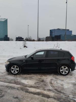 Black BMW 130 2007 in Vilnius, with an engine capacity of 0.00 L and mileage of 375 thousand km for 5300 €, photo 8 on AUTOMOTO.COM.LV