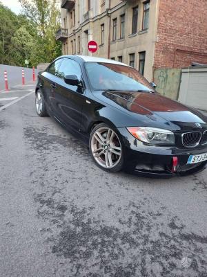 Black BMW 135 2012 in Kaunas, with an engine capacity of 2.98 L and mileage of 121 thousand km for 11500 €, photo 4 on AUTOMOTO.COM.LV