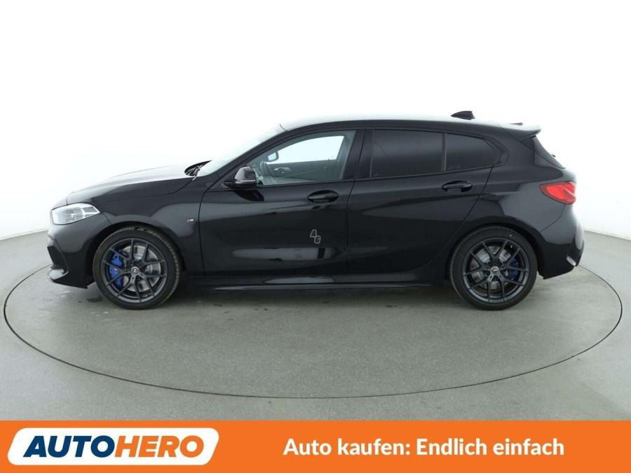 Melns BMW 135 2021 Kauņa, ar dzinēja tilpumu 2.00 L un nobraukumu 49 tūkst. km par 32679 €, foto 3 vietnē AUTOMOTO.COM.LV