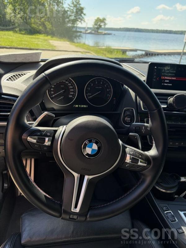 Blue BMW 135 2015 in Ogre, with an engine capacity of 3.00 L and mileage of 177 thousand km for 16900 €, photo 6 on AUTOMOTO.COM.LV