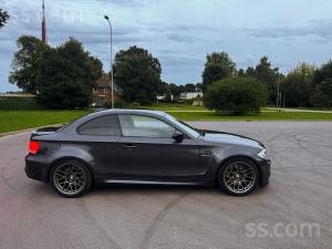 Grey BMW 135 2008 in Riga, with an engine capacity of 3.00 L and mileage of 190 thousand km for 25990 €, photo 4 on AUTOMOTO.COM.LV