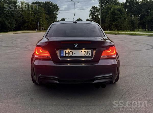 Grey BMW 135 2008 in Riga, with an engine capacity of 3.00 L and mileage of 190 thousand km for 25990 €, photo 5 on AUTOMOTO.COM.LV
