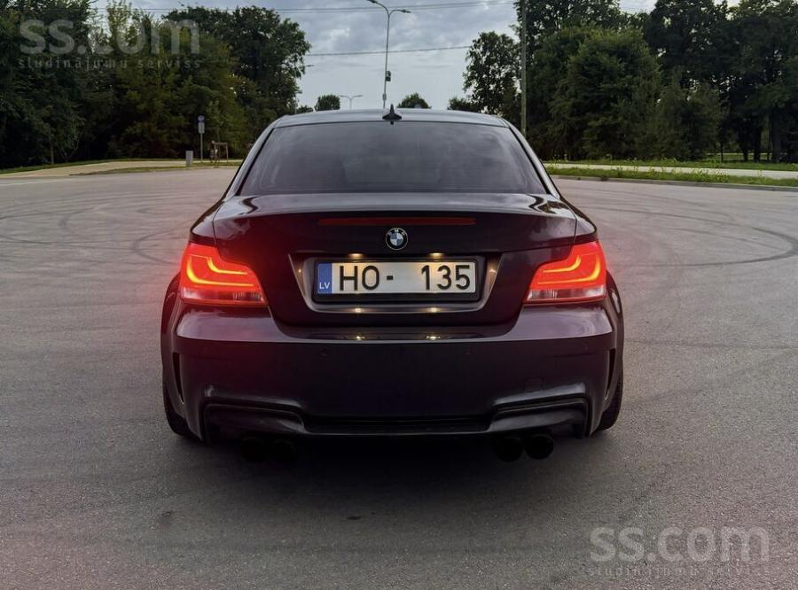 Grey BMW 135 2008 in Riga, with an engine capacity of 3.00 L and mileage of 190 thousand km for 25990 €, photo 5 on AUTOMOTO.COM.LV
