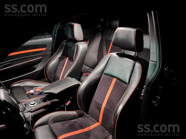 Grey BMW 135 2008 in Riga, with an engine capacity of 3.00 L and mileage of 190 thousand km for 25990 €, photo 8 on AUTOMOTO.COM.LV