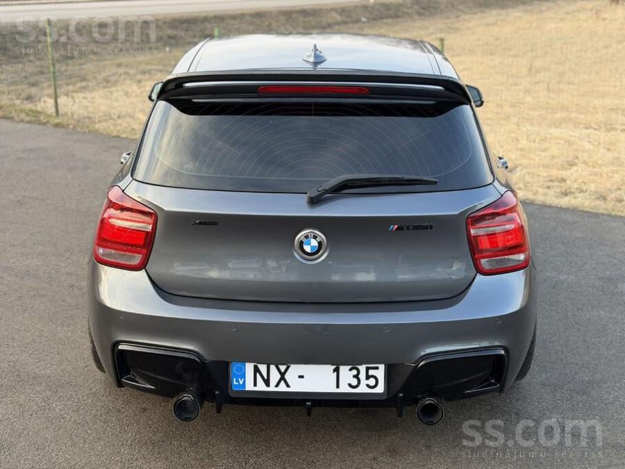 Grey BMW 135 2013 in Ogre, with an engine capacity of 3.00 L and mileage of 219 thousand km for 15700 €, photo 11 on AUTOMOTO.COM.LV