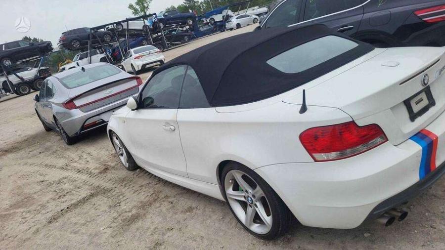Balts BMW 135 2009 Kauņa, ar dzinēja tilpumu 2.98 L un nobraukumu 112 tūkst. km par 4900 €, foto 4 vietnē AUTOMOTO.COM.LV