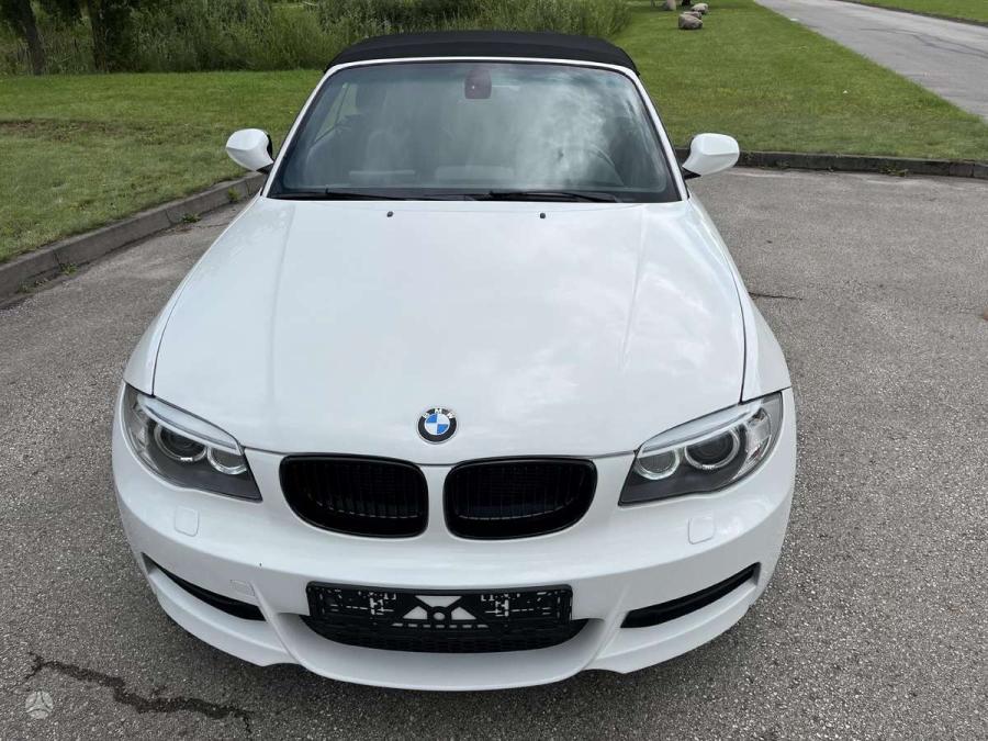 Balts BMW 135 2010 Panevēža, ar dzinēja tilpumu 2.98 L un nobraukumu 129 tūkst. km par 13900 €, foto 5 vietnē AUTOMOTO.COM.LV