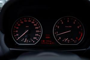 White BMW 135 2008 in Riga, with an engine capacity of 3.00 L and mileage of 104 thousand km for 18500 €, photo 19 on AUTOMOTO.COM.LV