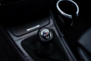 White BMW 135 2008 in Riga, with an engine capacity of 3.00 L and mileage of 104 thousand km for 18500 €, photo 20 on AUTOMOTO.COM.LV