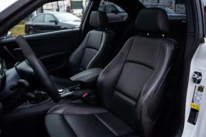 White BMW 135 2008 in Riga, with an engine capacity of 3.00 L and mileage of 104 thousand km for 18500 €, photo 24 on AUTOMOTO.COM.LV