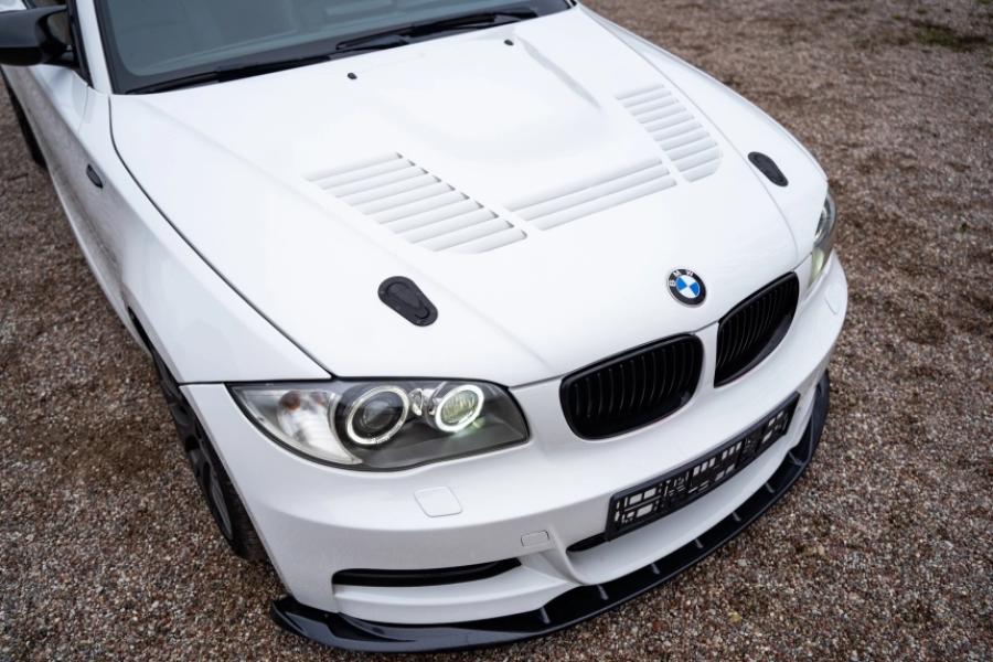 White BMW 135 2008 in Riga, with an engine capacity of 3.00 L and mileage of 104 thousand km for 18500 €, photo 34 on AUTOMOTO.COM.LV