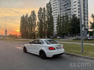Balts BMW 135 2009 Rīga, ar dzinēja tilpumu 3.00 L un nobraukumu 222 tūkst. km par 15000 €, foto 5 vietnē AUTOMOTO.COM.LV