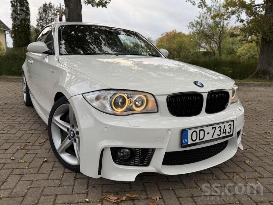 White BMW 135 2009 in Valmiera, with an engine capacity of 3.00 L and mileage of 269 thousand km for 13990 €, photo 1 on AUTOMOTO.COM.LV