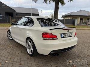 White BMW 135 2009 in Valmiera, with an engine capacity of 3.00 L and mileage of 269 thousand km for 13990 €, photo 16 on AUTOMOTO.COM.LV