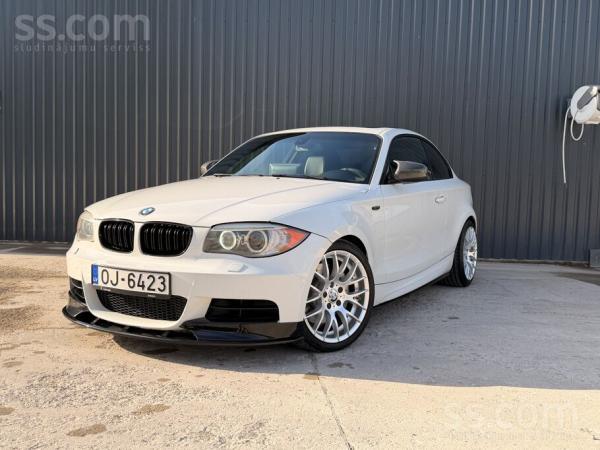 Balts BMW 135 2013 Ogre, ar dzinēja tilpumu 3.00 L un nobraukumu 237 tūkst. km par 15100 €, foto 1 vietnē AUTOMOTO.COM.LV