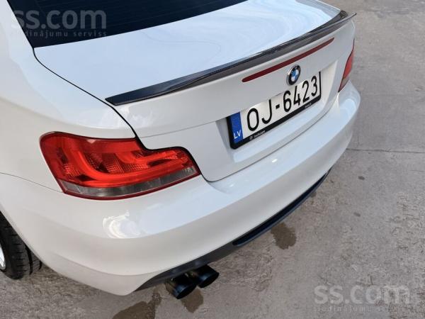Balts BMW 135 2013 Ogre, ar dzinēja tilpumu 3.00 L un nobraukumu 237 tūkst. km par 15100 €, foto 6 vietnē AUTOMOTO.COM.LV