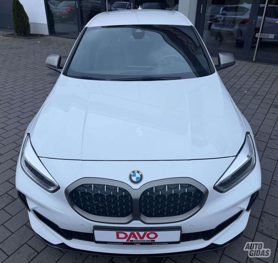 Balts BMW 135 2022 Kauņa, ar dzinēja tilpumu 2.00 L un nobraukumu 43 tūkst. km par 32588 €, foto 3 vietnē AUTOMOTO.COM.LV