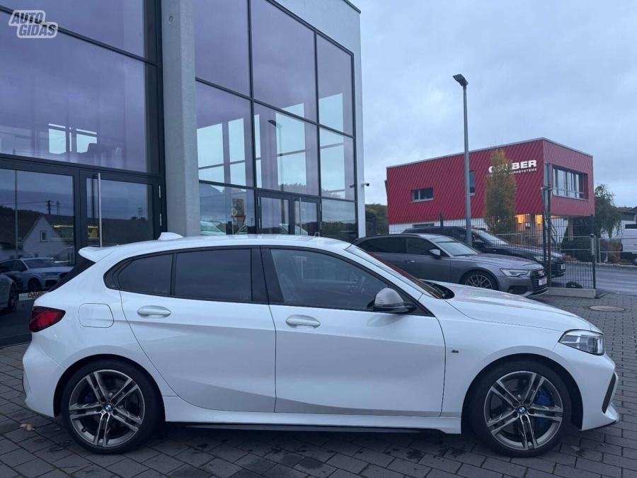 Balts BMW 135 2022 Kauņa, ar dzinēja tilpumu 2.00 L un nobraukumu 43 tūkst. km par 32588 €, foto 11 vietnē AUTOMOTO.COM.LV