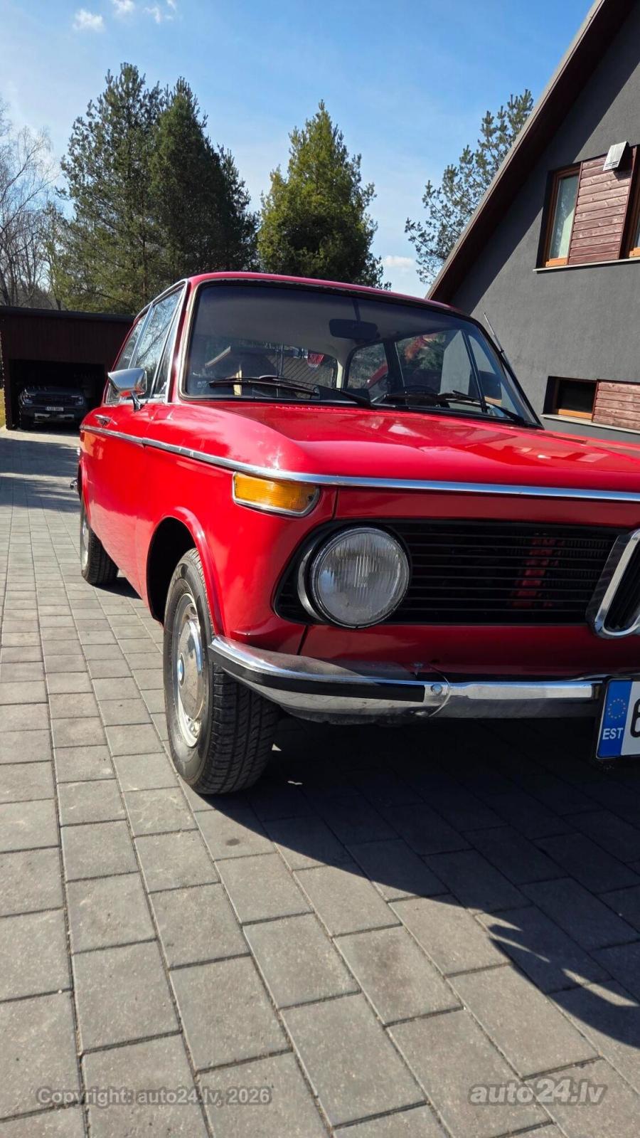 Red BMW 1602 1974 in Voru, with an engine capacity of 1.60 L and mileage of 0 thousand km for 8900 €, photo 9 on AUTOMOTO.COM.LV