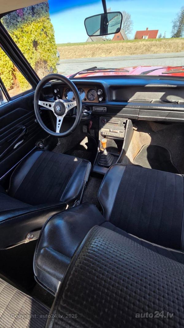 Sarkans BMW 1602 1974 Veru, ar dzinēja tilpumu 1.60 L un nobraukumu 0 tūkst. km par 8900 €, foto 11 vietnē AUTOMOTO.COM.LV
