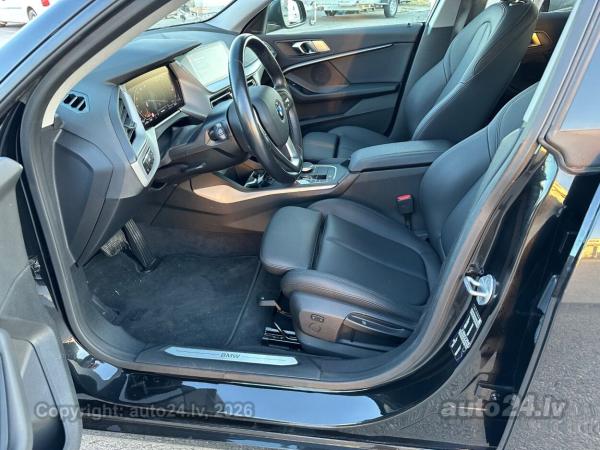 Black BMW 2 Series 2022 in Tartu, with an engine capacity of 1.50 L and mileage of 76 thousand km for 21990 €, photo 11 on AUTOMOTO.COM.LV