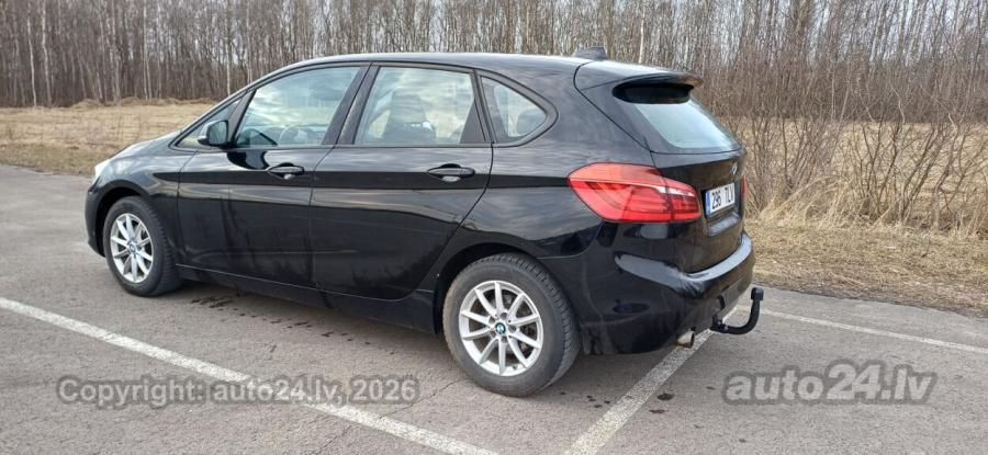 Melns BMW 2 Series 2014 Tallina, ar dzinēja tilpumu 2.00 L un nobraukumu 151 tūkst. km par 9300 €, foto 3 vietnē AUTOMOTO.COM.LV