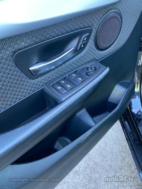 Melns BMW 2 Series 2016 Tallina, ar dzinēja tilpumu 1.50 L un nobraukumu 238 tūkst. km par 11900 €, foto 10 vietnē AUTOMOTO.COM.LV