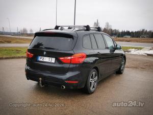 Black BMW 2 Series 2017 in Riga, with an engine capacity of 2.00 L and mileage of 210 thousand km for 13300 €, photo 5 on AUTOMOTO.COM.LV