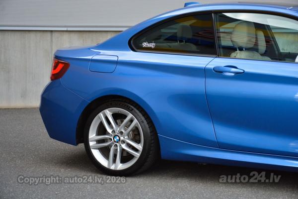 Blue BMW 2 Series 2015 in Tallinn, with an engine capacity of 2.00 L and mileage of 144 thousand km for 24490 €, photo 9 on AUTOMOTO.COM.LV