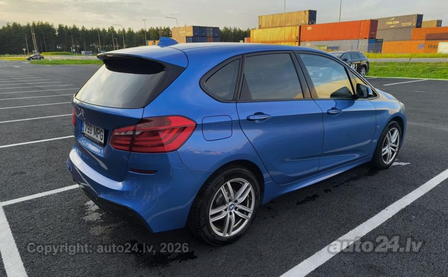Zils BMW 2 Series 2015 Tallina, ar dzinēja tilpumu 1.50 L un nobraukumu 140 tūkst. km par 12990 €, foto 10 vietnē AUTOMOTO.COM.LV
