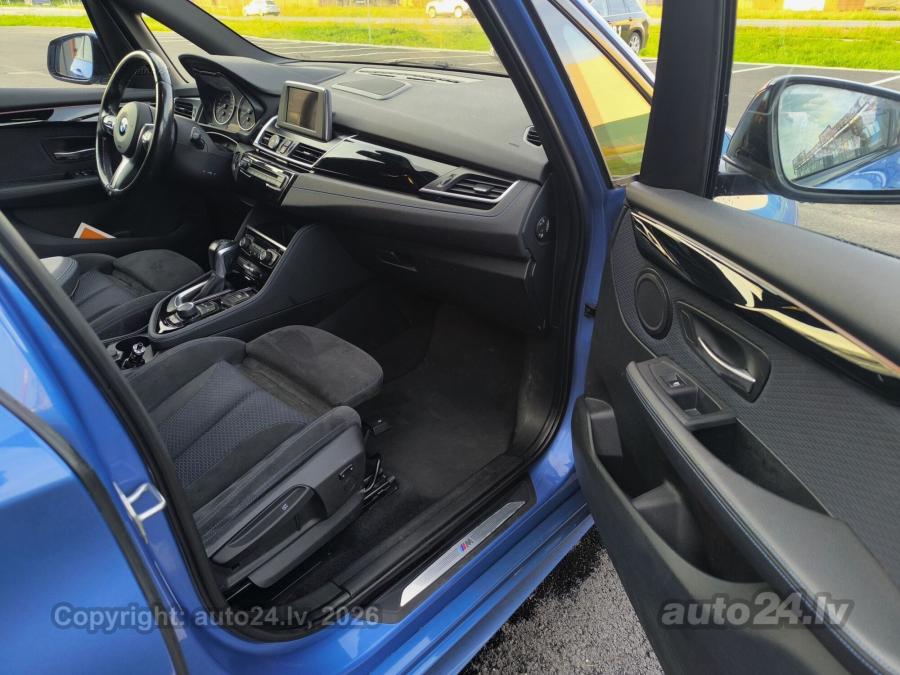 Zils BMW 2 Series 2015 Tallina, ar dzinēja tilpumu 1.50 L un nobraukumu 140 tūkst. km par 12990 €, foto 18 vietnē AUTOMOTO.COM.LV