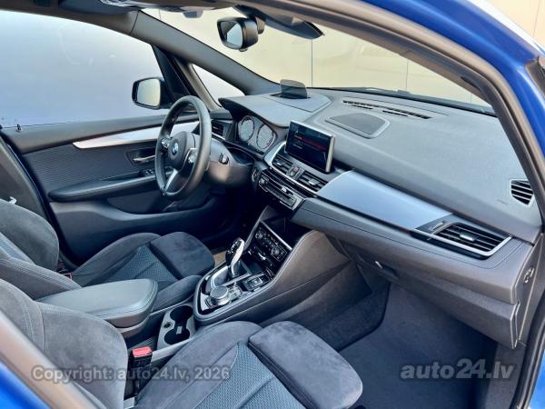BMW 2 Series 2018 Tallina vietnē Zils BMW 2 Series 2018 Tallina, ar dzinēja tilpumu 2.00 L un nobraukumu 170 tūkst. km par 13999 €, foto 11 vietnē AUTOMOTO.COM.LV