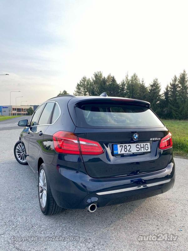 Blue BMW 2 Series 2020 in Tallinn, with an engine capacity of 1.50 L and mileage of 129 thousand km for 17500 €, photo 4 on AUTOMOTO.COM.LV