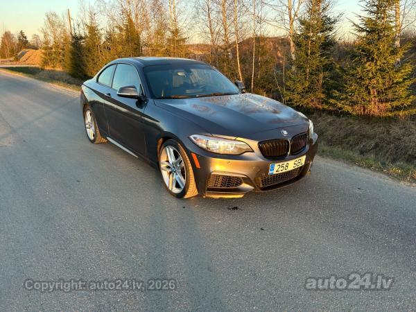 Pelēks BMW 2 Series 2014 Tallina, ar dzinēja tilpumu 2.00 L un nobraukumu 220 tūkst. km par 15000 €, foto 1 vietnē AUTOMOTO.COM.LV