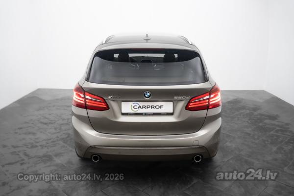 Pelēks BMW 2 Series 2015 Tallina, ar dzinēja tilpumu 2.00 L un nobraukumu 221 tūkst. km par 10999 €, foto 5 vietnē AUTOMOTO.COM.LV