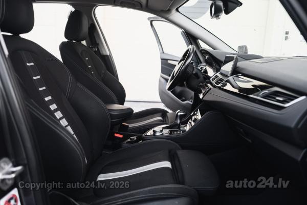 Pelēks BMW 2 Series 2017 Tallina, ar dzinēja tilpumu 1.50 L un nobraukumu 186 tūkst. km par 11999 €, foto 10 vietnē AUTOMOTO.COM.LV