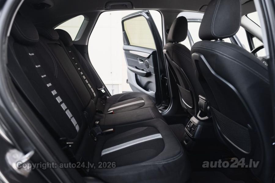 Pelēks BMW 2 Series 2017 Tallina, ar dzinēja tilpumu 1.50 L un nobraukumu 186 tūkst. km par 11999 €, foto 12 vietnē AUTOMOTO.COM.LV