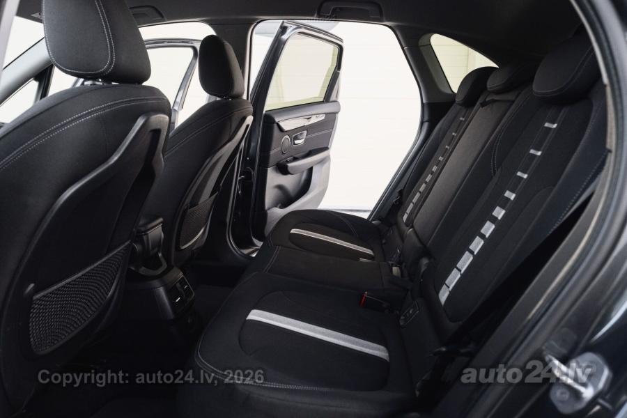 Pelēks BMW 2 Series 2017 Tallina, ar dzinēja tilpumu 1.50 L un nobraukumu 186 tūkst. km par 11999 €, foto 15 vietnē AUTOMOTO.COM.LV