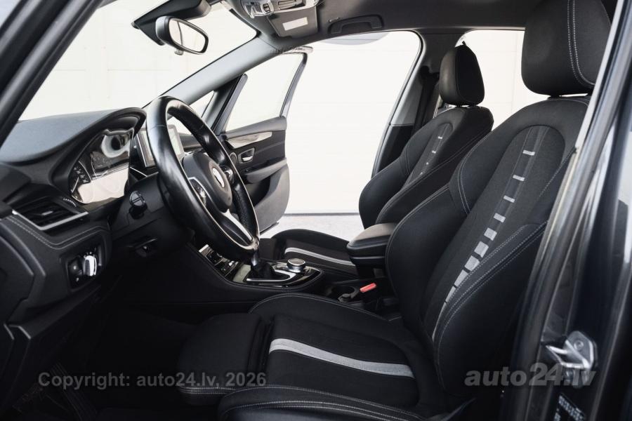 Pelēks BMW 2 Series 2017 Tallina, ar dzinēja tilpumu 1.50 L un nobraukumu 186 tūkst. km par 11999 €, foto 16 vietnē AUTOMOTO.COM.LV