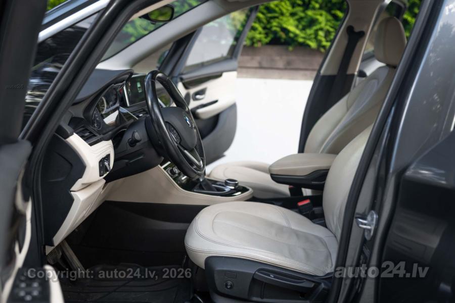 Grey BMW 2 Series 2017 in Tallinn, with an engine capacity of 1.50 L and mileage of 108 thousand km for 14500 €, photo 13 on AUTOMOTO.COM.LV