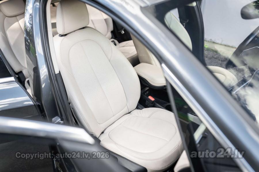 Grey BMW 2 Series 2017 in Tallinn, with an engine capacity of 1.50 L and mileage of 108 thousand km for 14500 €, photo 16 on AUTOMOTO.COM.LV