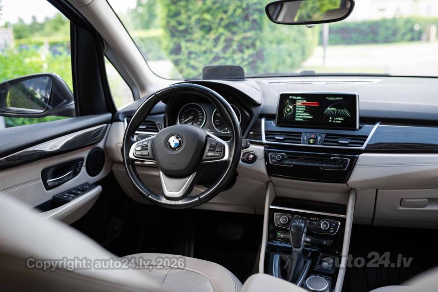 Grey BMW 2 Series 2017 in Tallinn, with an engine capacity of 1.50 L and mileage of 108 thousand km for 14500 €, photo 19 on AUTOMOTO.COM.LV